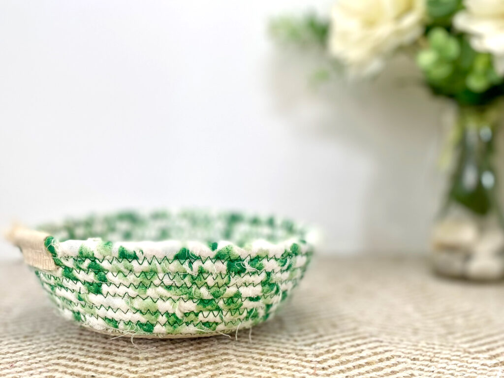 ANNA Handmade Rope Bowl – Green & White – JACK & Paisley